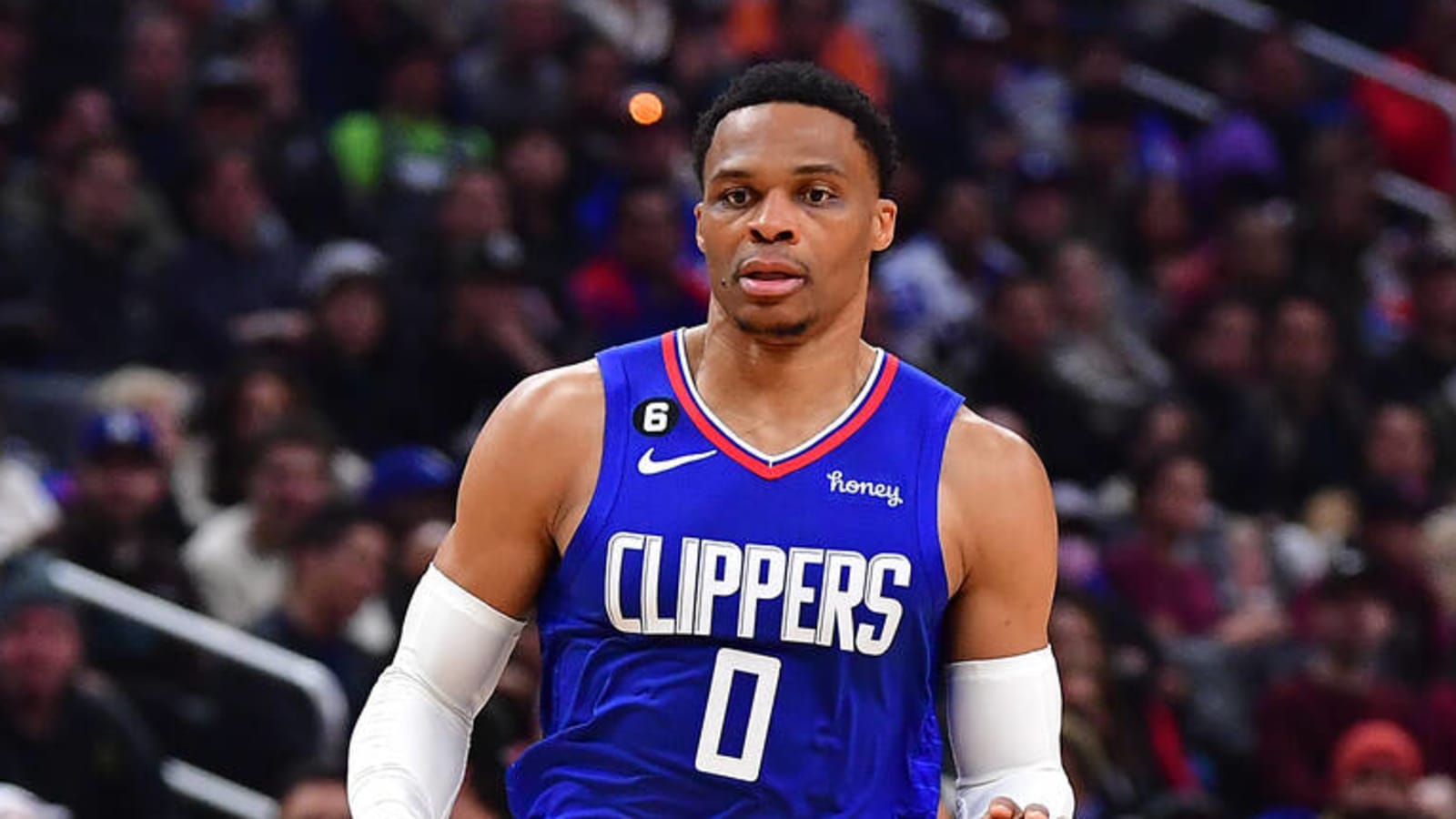 Russell Westbrook先發上陣吞敗，為自己寫下14場先發連敗紀錄 | 廢青NBA | 籃球地帶 - FanPiece