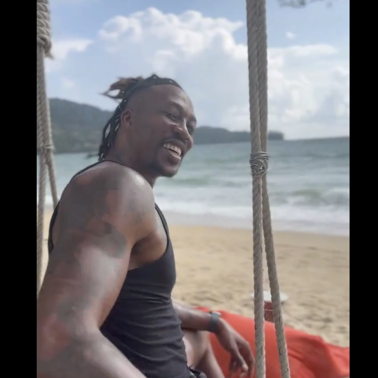 連敗28場下Cade Cunningham仍然自信表示球隊與其他隊伍在同一層次，遭Dwight Howard拍片嘲：「台灣正在打給你 ...