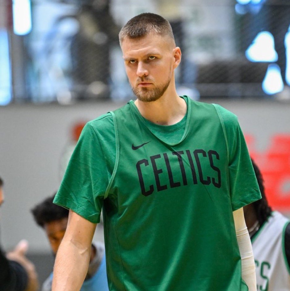 總決賽除了是Kyrie Irving向綠軍的復仇，亦是Kristaps Porzingis向獨行俠的復仇 | NBA地域 | 籃球地帶 ...